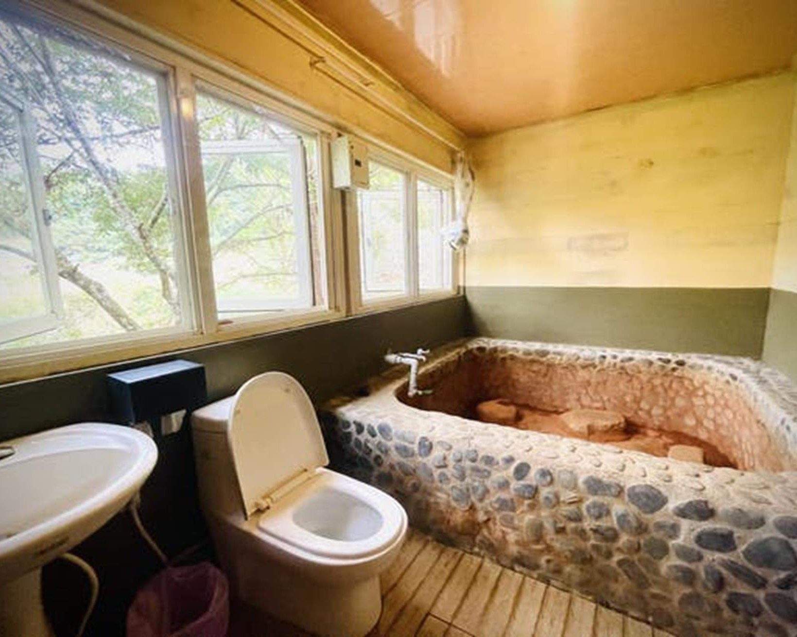 【廬山溫泉住宿推薦】南投廬山溫泉商圈周邊住宿